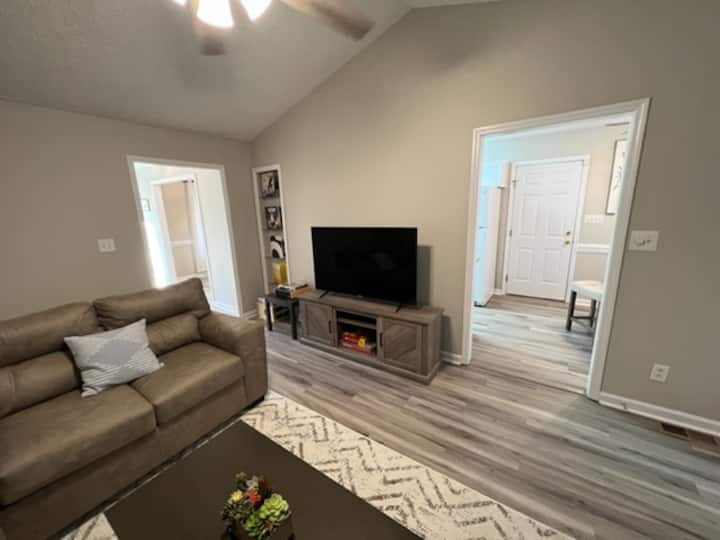 3 Bedroom Ranch 2 Miles To Ft Liberty Main Gate - 費耶特維爾
