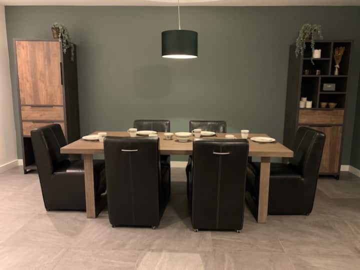 “Bij Ons Neffe”. Vakantiewoning Op Het Platte Land - Oisterwijk