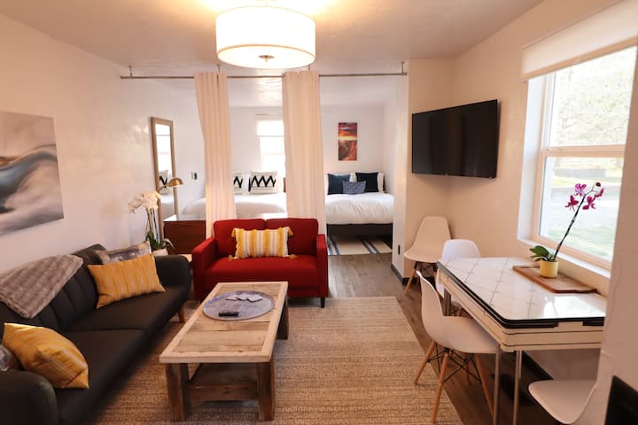 Large Palisade Studio Ready For You! - Palisade, CO