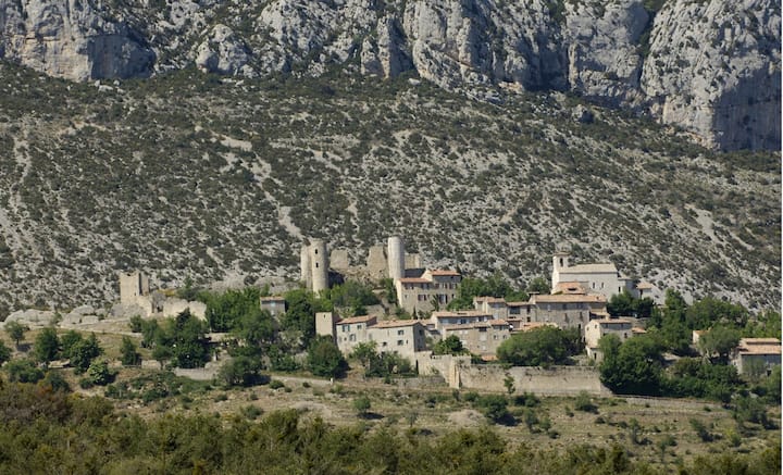 Gorges Du Verdon Maison Avec Jardin Village Classé - Gorges du Verdon