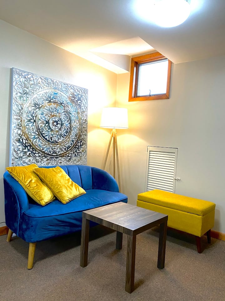 G2 - Next To Downtown, Best Location - Chicago, IL