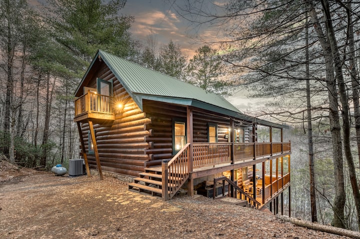 2 Acre Secluded Retreat|private Creek Spa Gameroom - Mineral Bluff, GA