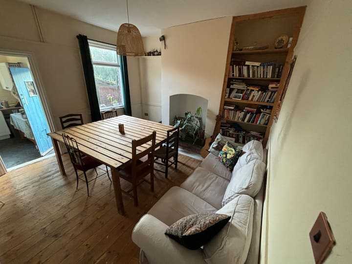 2 Bed Victorian House In Crewe - Nantwich