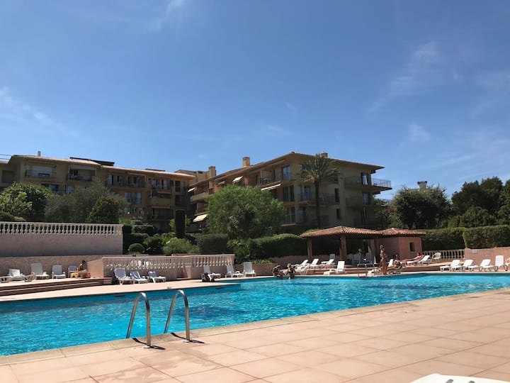 Charmant Appt. Rdc Avec Piscine 2 Min Centre Ville - Saint-Tropez