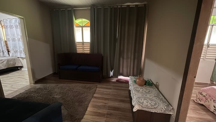 Fazendinha Aconchegante Com Linda Lagoa. - Esmeraldas