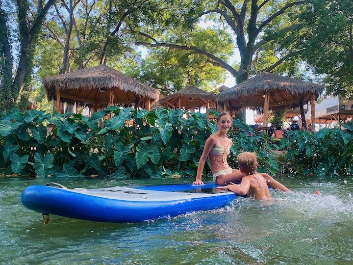 Waterfront Cabin With Kayaking, Paddle Boarding, Pool, Hot Tub & More! - Rc7 - Texas