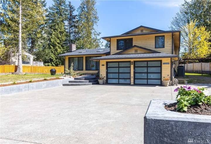 Modern Home Near Boeing/lake,hottub,fenced Yard,ac - Lynnwood, WA