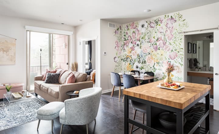 Traverse City Condo | Tart Trail & Downtown - Traverse City, MI