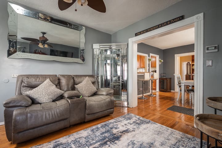 Upscale Private Home In Rosedale Near Jfk Airport - Garden City, NY