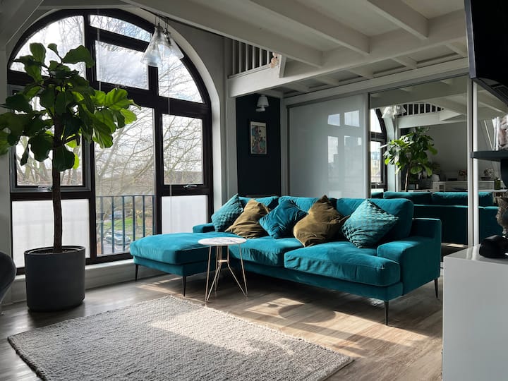 Cozy Loft Apartment - Greenwich