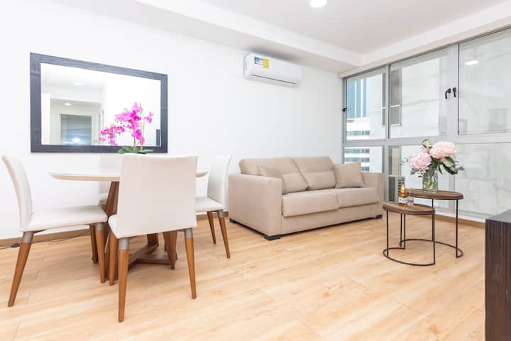 Luxury 2 Bedroom Apt Free Parking & Pool - Panama