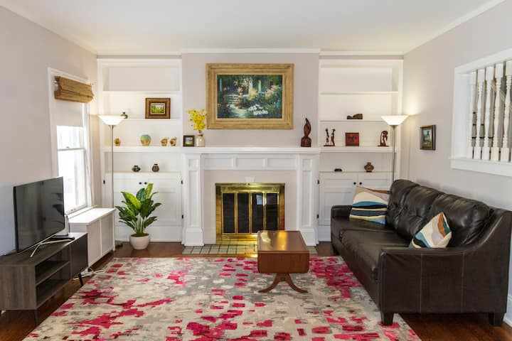 Beautiful Home Close To Ccf, Uh, Va And Case - Cleveland Heights, OH