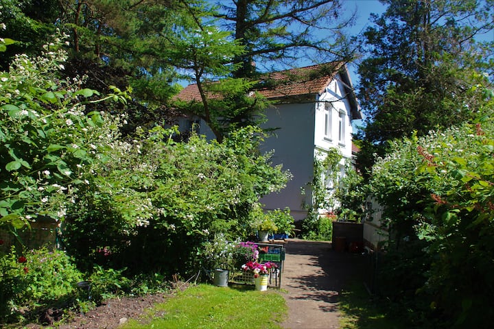 Gemütliches Zimmer In Der Villa Kunterbunt - Kiel