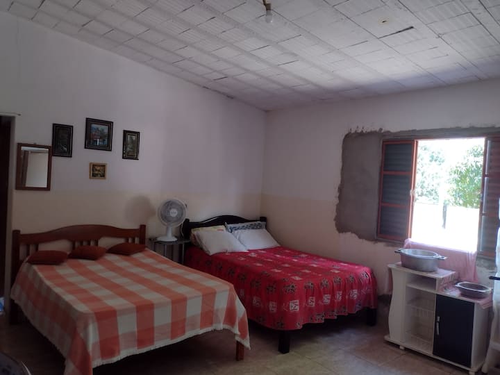 Chácara 7 Km De Alfenas 
Somente Asfalto Com.fecha - Alfenas