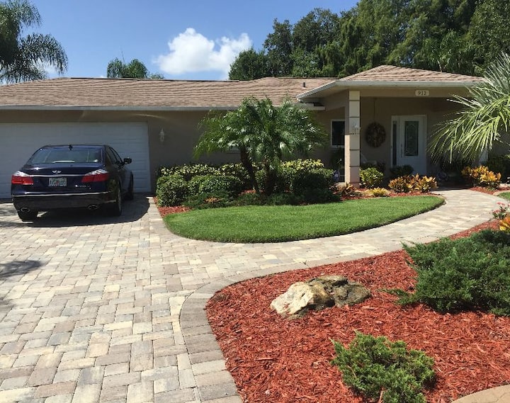 Perfect For You And Your Pets - Venice, FL