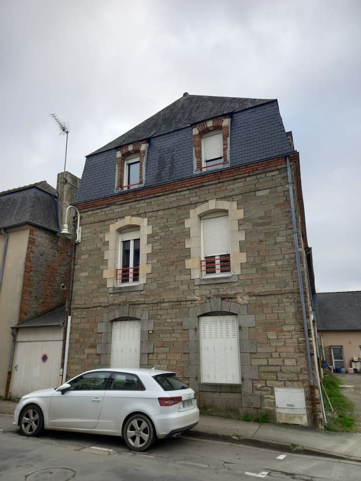 Guichen Centre Ville, Appartement 24m2 - Guichen