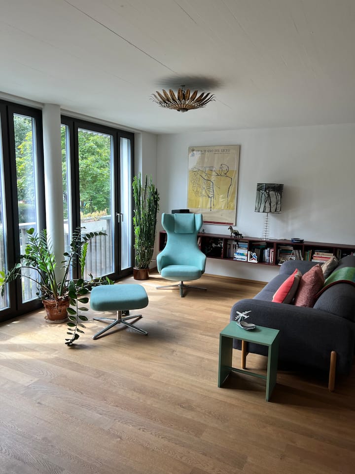 Stylish, Cosy Loft-like Apartment In Zh Wiedikon - 