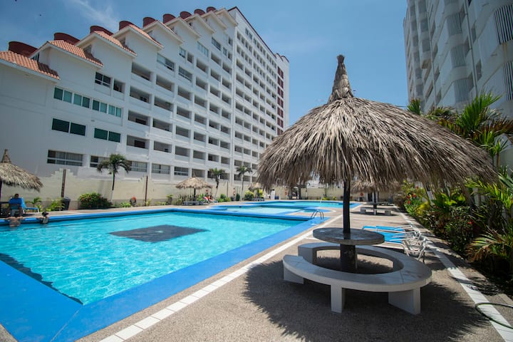 Oceanfront Escape In Mazatlan Villa For 10 Guest - Mazatlán