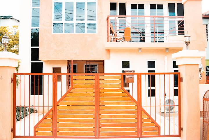 Shekinah Homes - 2 Bed, 1 Bath Apartment W/balcony - Kingston, Jamaica