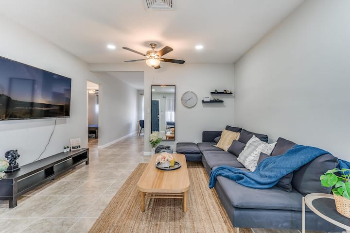 Spacious Home Located Hollywood/free Parking - Dania Beach