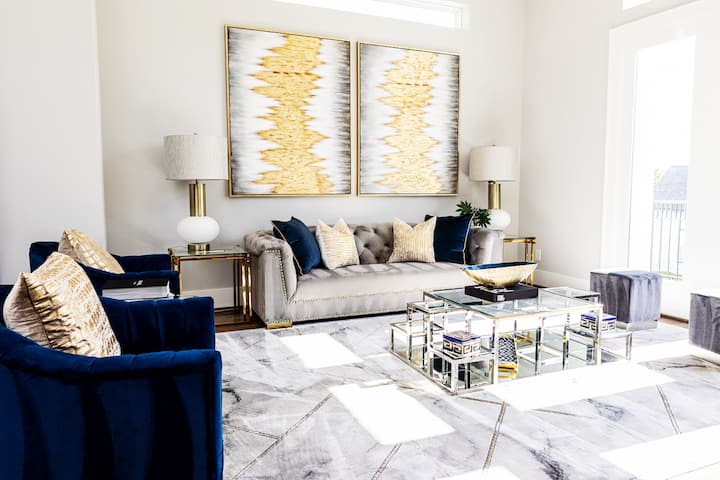 Houston Lux Townhome. Flexible Early Check In/out - Houston