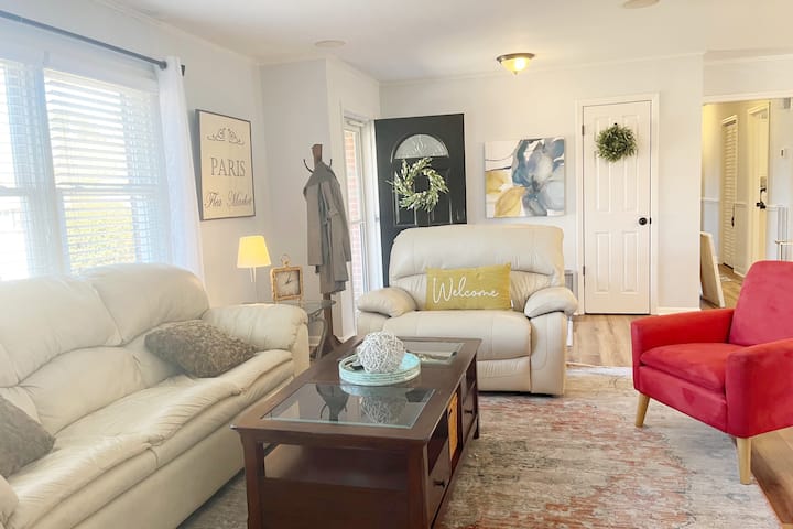 Cozy Ranch - Quiet & Close To Everything! - Wilmington, NC