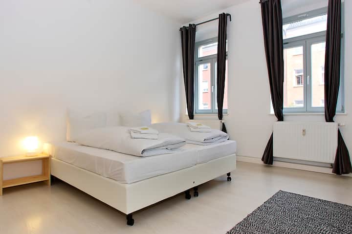 1-bedroom I 54m² I Balcony I Comfort - Berlin