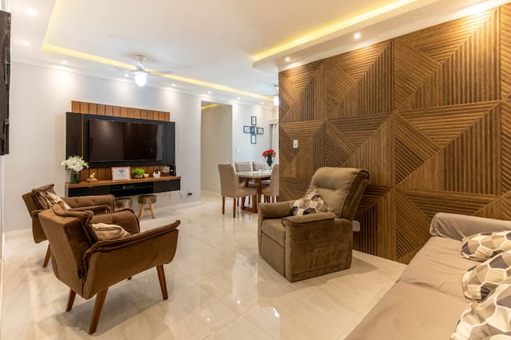 Apartamento Moderno Com Piscina Na Praia Do Forte - Cabo Frio