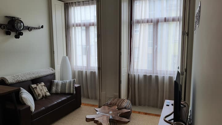 Lovely 1-bedroom Apartment In Downtown Porto - Canidelo