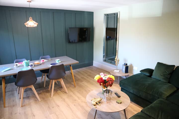 Stunning, Luxury 2 Bedroom Apartment In Southport - 紹斯波特