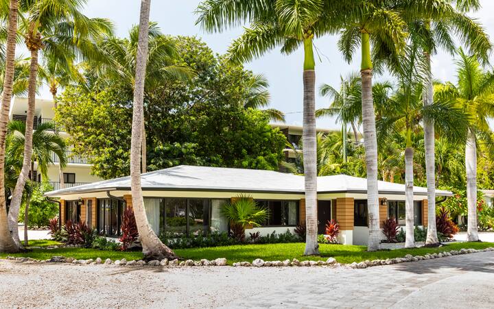 Tea Table Key Vacation Rentals & Homes - Islamorada, FL | Airbnb