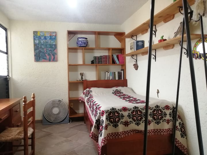 Acogedora Habitación En Qro. - Santiago de Querétaro