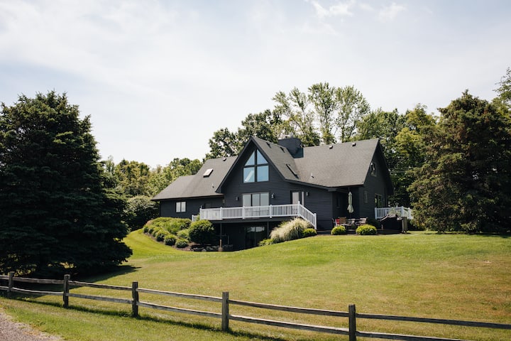 Lake Luxury Home - Michigan