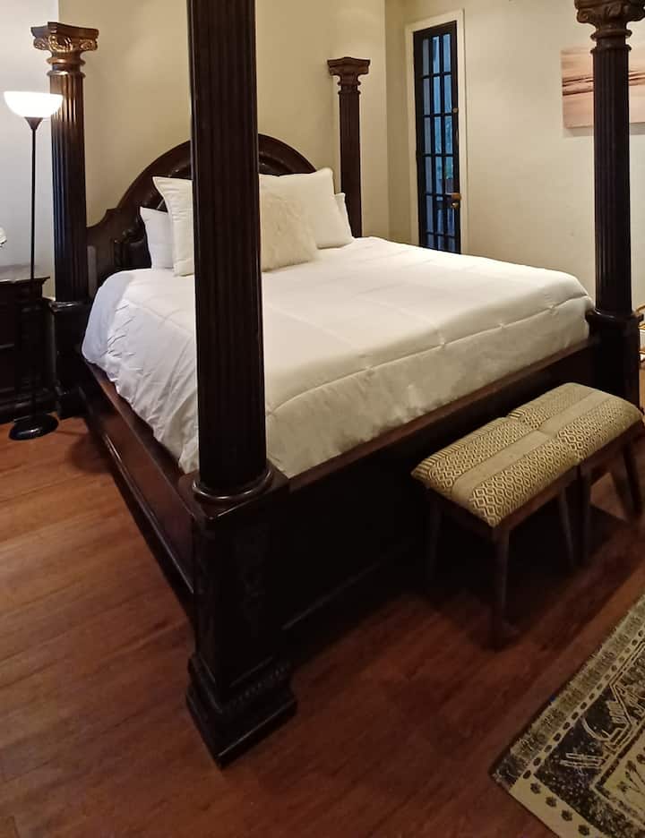 Charming Studio Near Downtown / Medical Center - Baltimore, MD