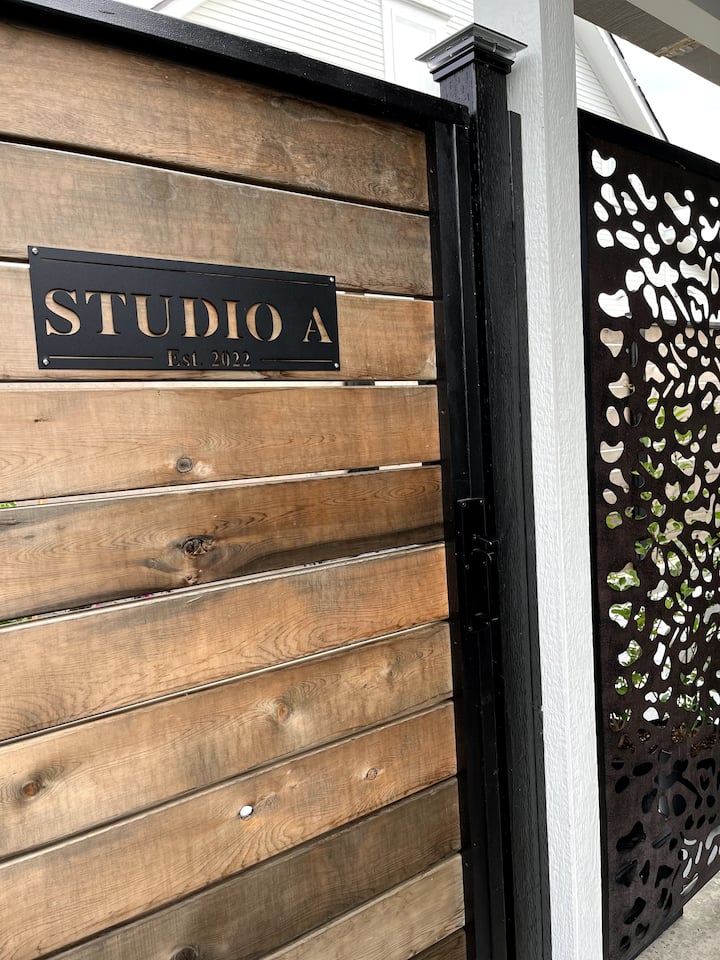 Charming Hide-away For Two! - Sequim, WA