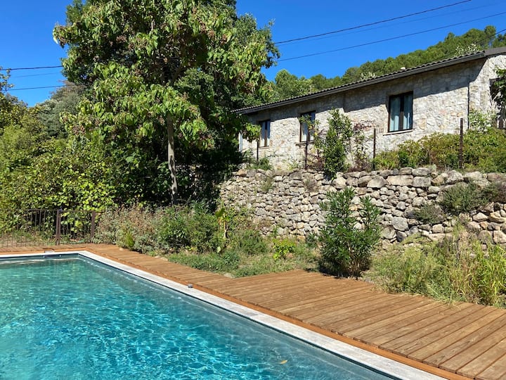 Gîte Avec Piscine - Ardèche