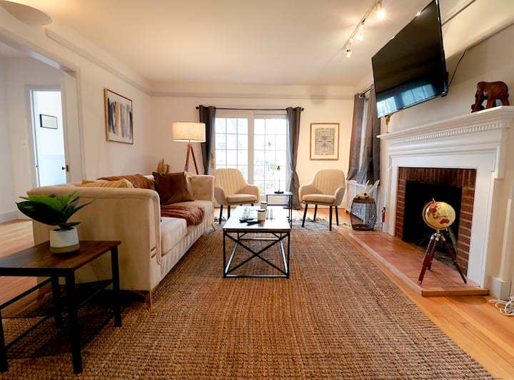 Grand Mid-century 3br • Near University • Game Rm - プリンストン, NJ