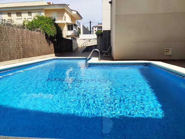 Precioso Alojamiento Con Piscina - Segur de Calafell