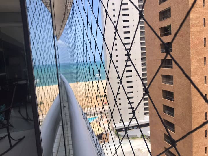 Spacious 1000 Sq.ft Apartment On The Beach - Fortaleza