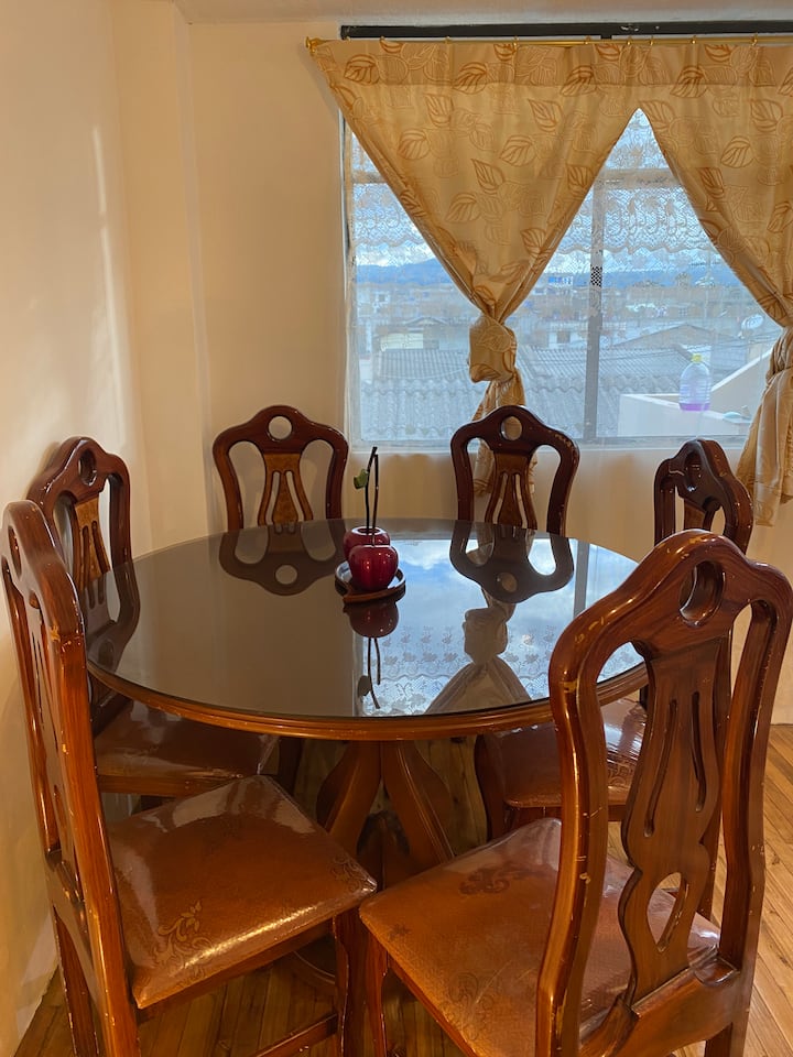 Hermoso Apartamento Con Todas Las Comodidades - Riobamba