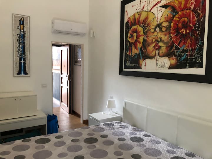 Marconi 31-room With Private Bathroom And Sea View - Bari