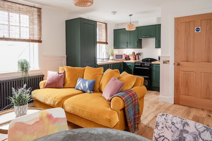 The Seelies - Aparthotel - The Queen's Lodge - 2 Bedroom Apartment - Kingussie