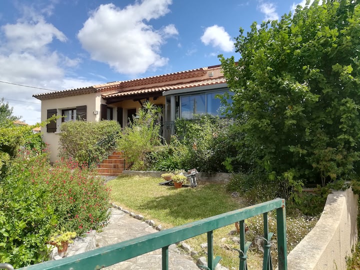 Villa : Calme , Espace Et Verdure En Ville - Montpellier