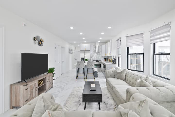 Nyc Riverfront White Marble Sanctuary Free Parking - Fort Lee, NJ