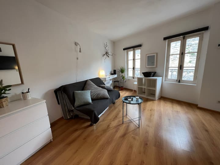 Joli Studio Avignon Intra-murros - Avignon