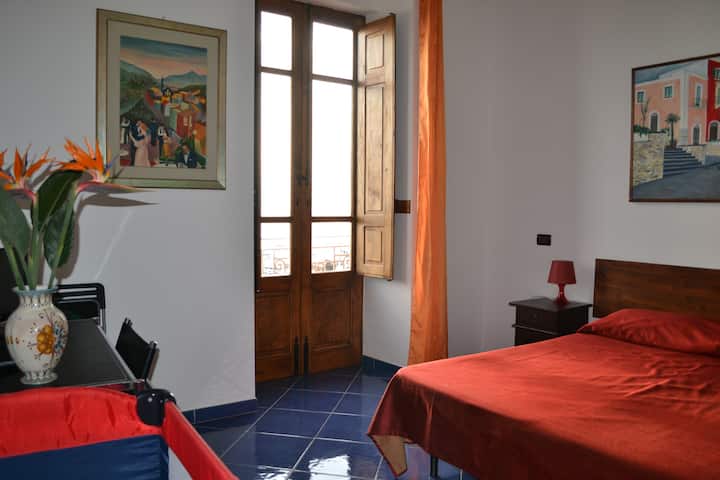 Camera Tripla Vista Mare Con Servizio Privato - Milazzo
