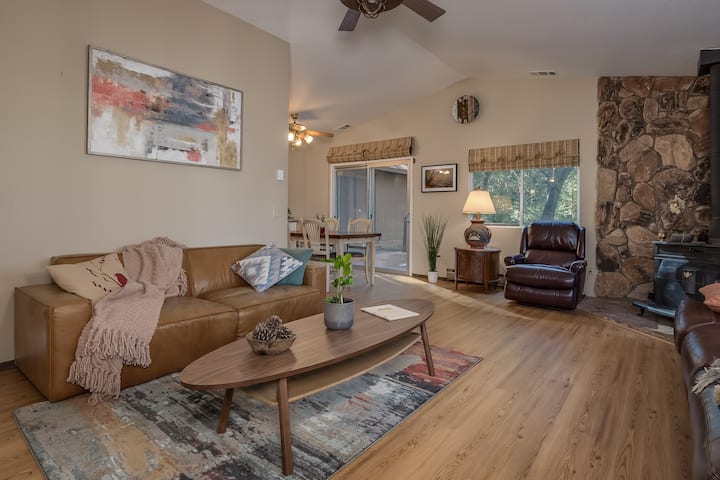 Twain Oaks: Secluded 3bd Cabin With A Hot Tub. - Twain Harte, CA