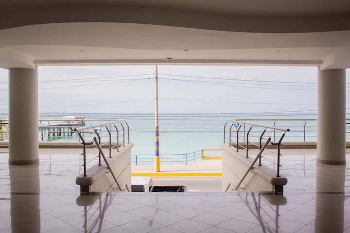 Lovely Vacation Apartment With Ocean/city View - Salinas