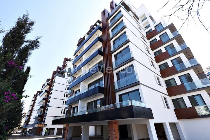 Girne Merkezde Sakin Site İçErisinde Ferah Daire - 키레니아