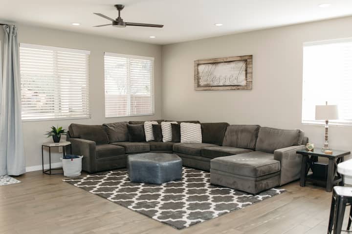 Dd-1 Cheerful Yucaipa 4 Bdrm Home - Yucaipa, CA